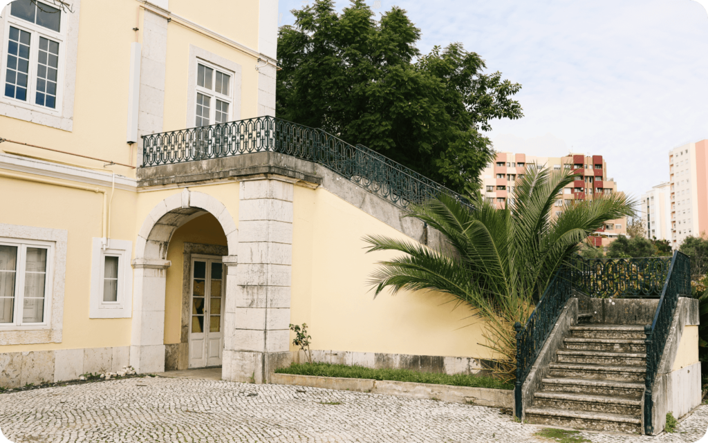 Sobre Nós - Fundação Maria Droste